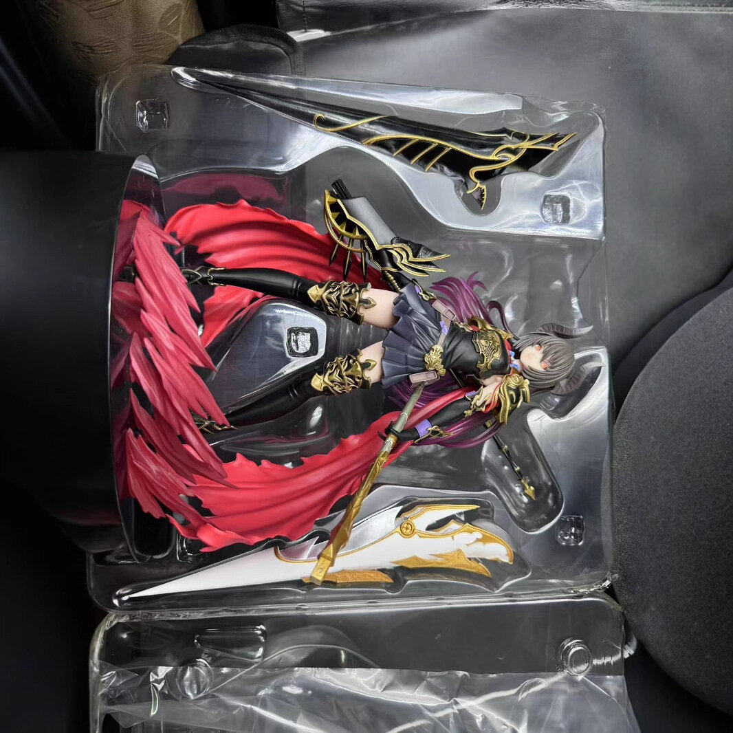 Фигурка Rage of Bahamut Dark Dragon Knight Forte, коллекционная модель PVC с чёрно-золотым дизайном, на постаменте, в фирменной коробке