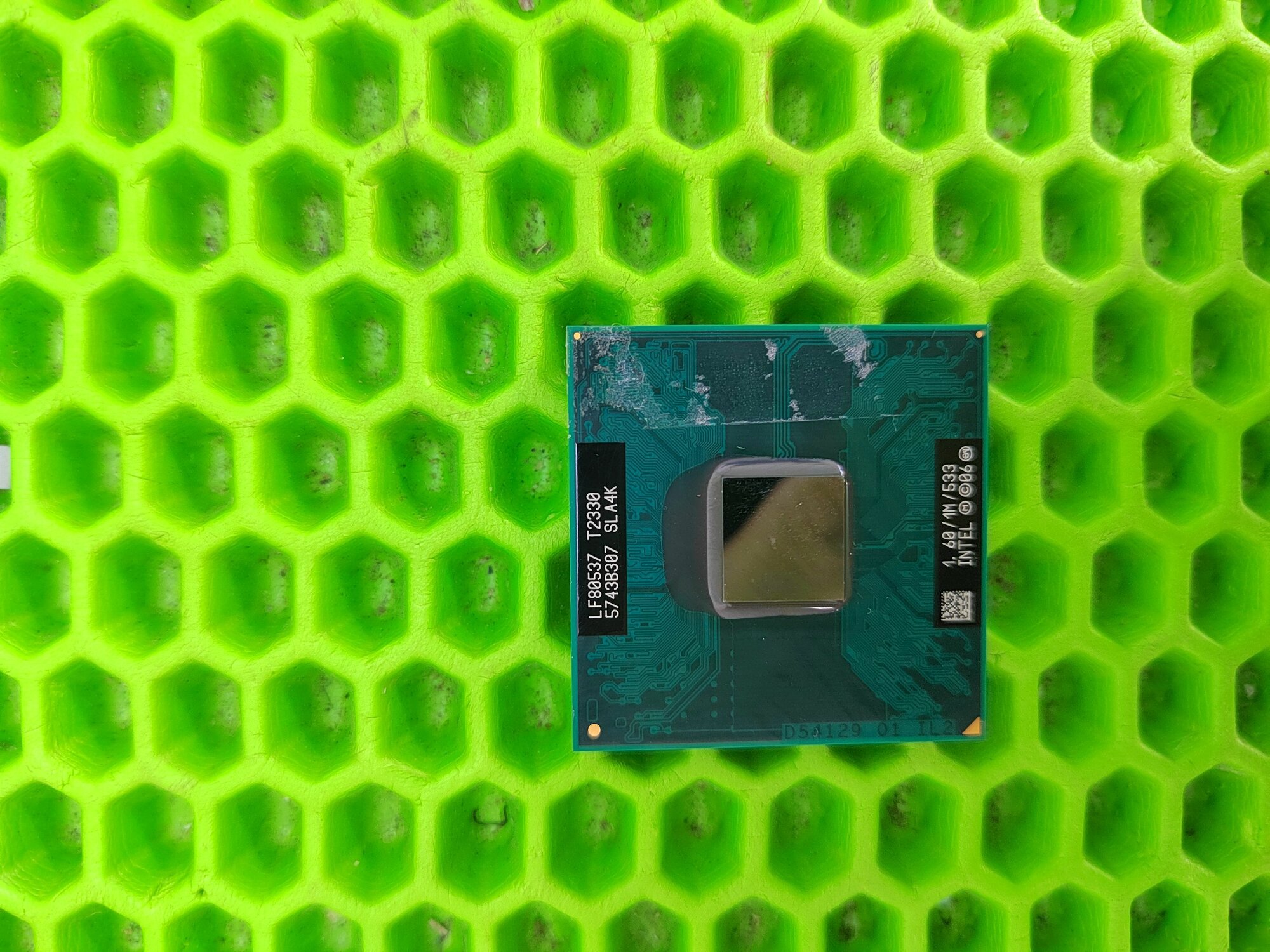 Процессор для ноутбука Intel Pentium T2330, SLA4K