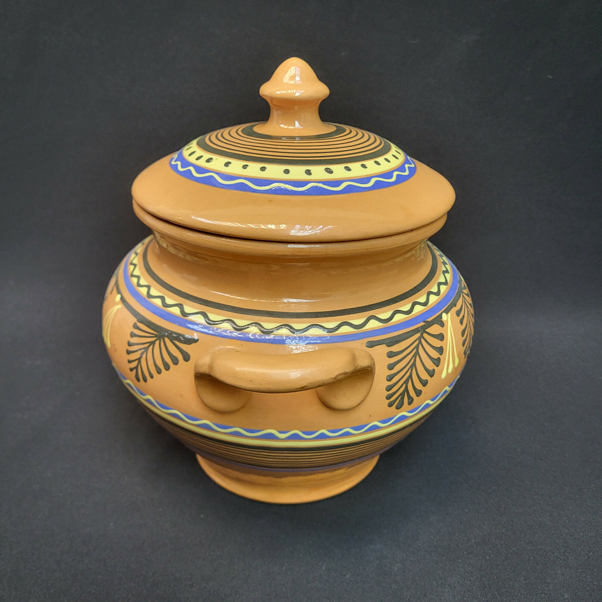 Супница винтажная, СССР. Керамика с крышкой, расписная, с двумя ручками, 1 предмет