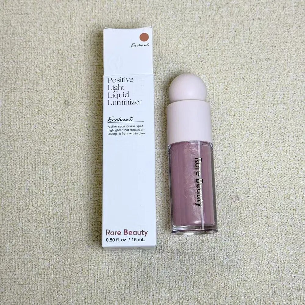 RARE BEAUTY Soft Pinch Liquid Contour - Жидкое средство для контуринга лица Serene (15 ml)