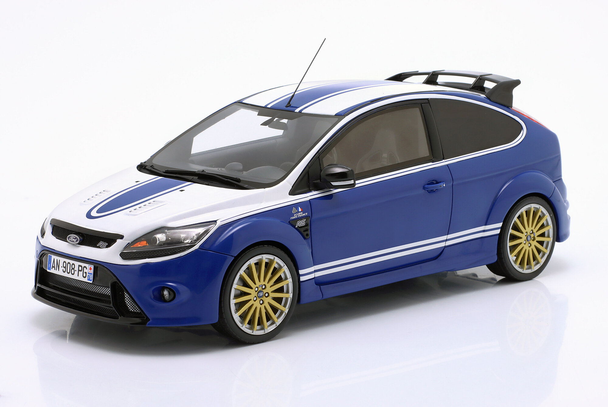 Модель коллекционная Otto Ford focus rs le mans edition 2010 blue white