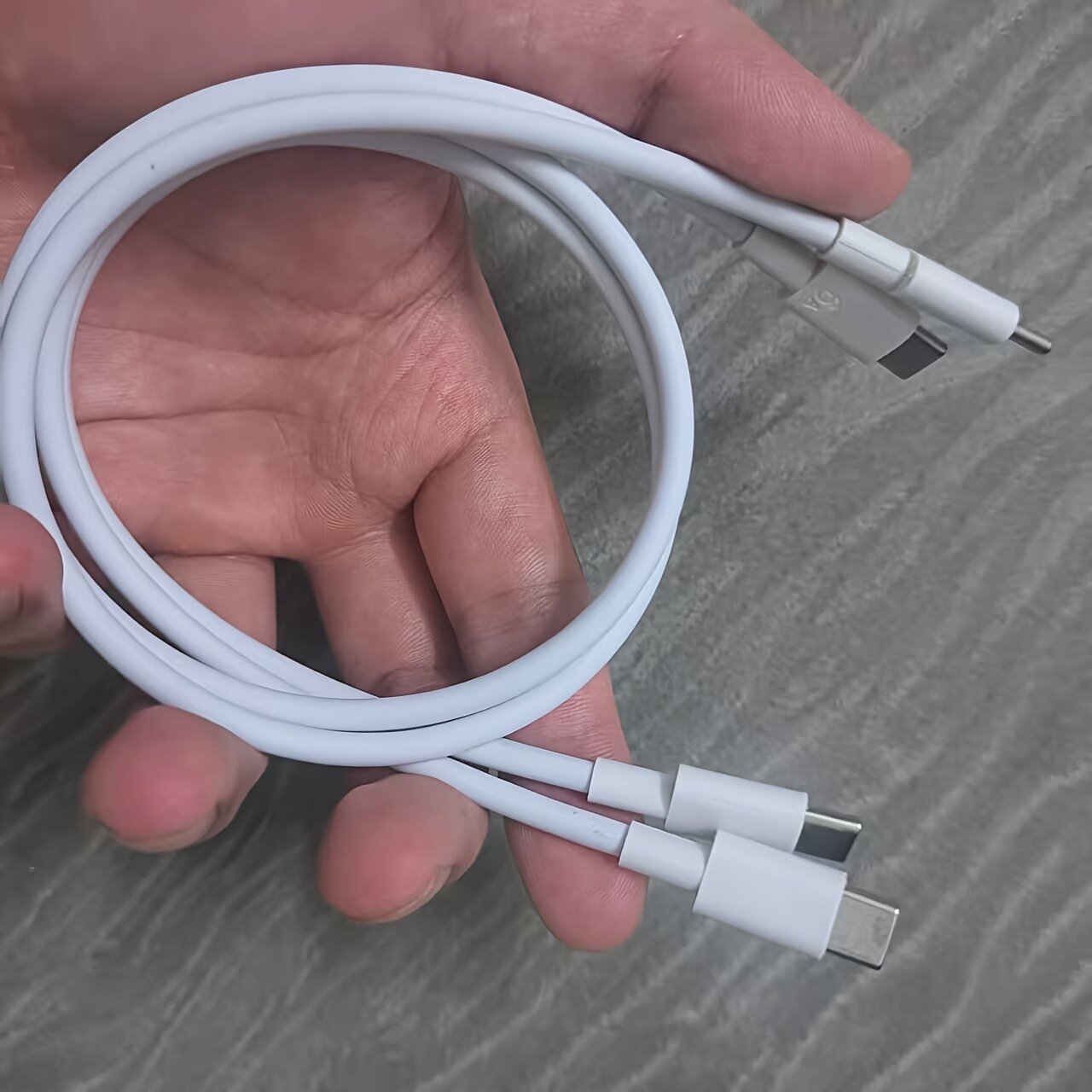 Кабель Type-C на Type-C 50 см, 2 шт, быстрая зарядка и передача данных, разъем из сплава, не запутывается.