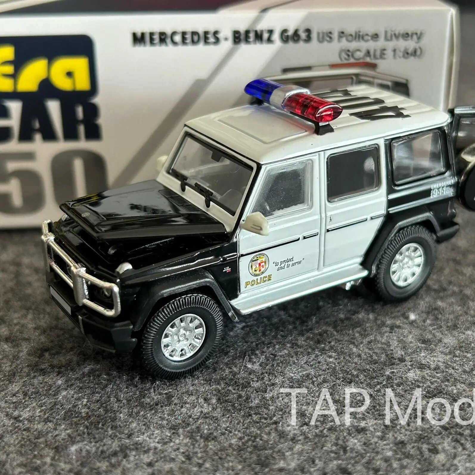 Maisto Mercedes-Benz G63 Police, 1:64, цвет 50