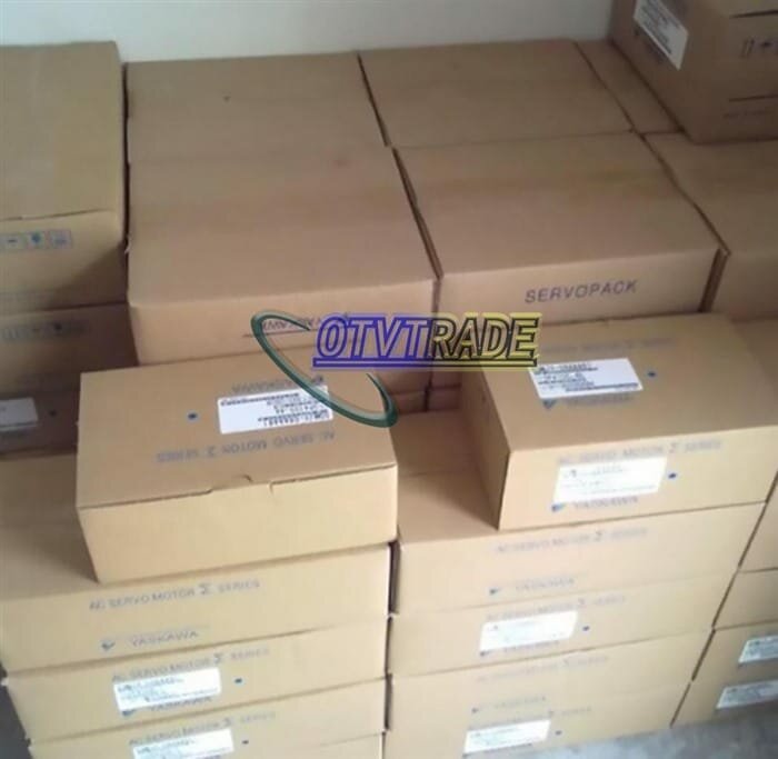 Модуль YASKAWA SERVO MOTOR SGM7G-09A7A21
