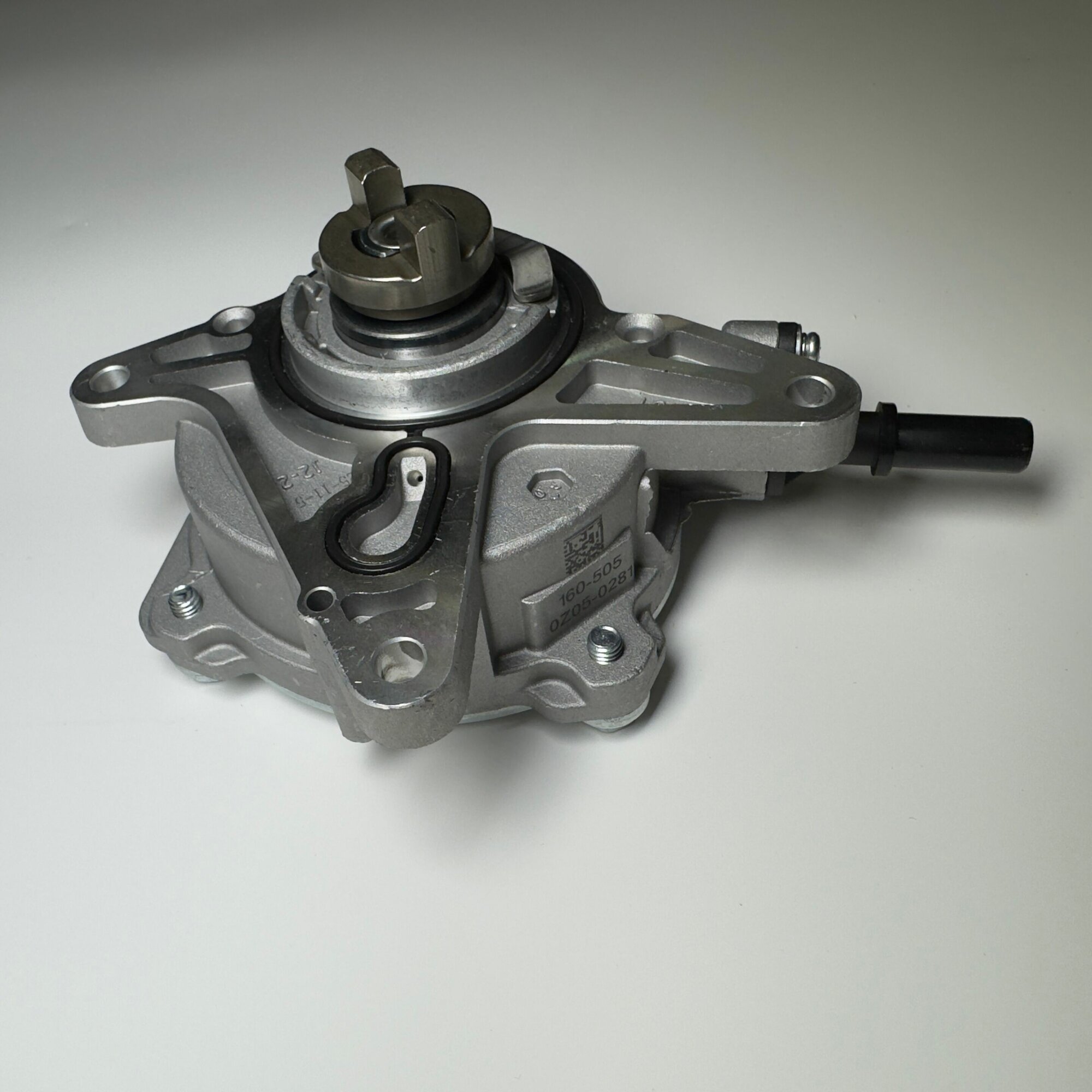 Насос вакуумный GAC GS5 [1.5 16V 6MT внедорожник Turbo] 3560003ARX0000