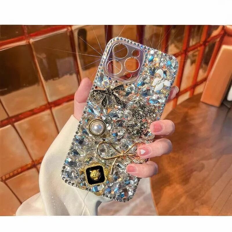 Чехол для iPhone 17 Pro с кристаллами и бантиками, женский люкс, с жемчугом，белый