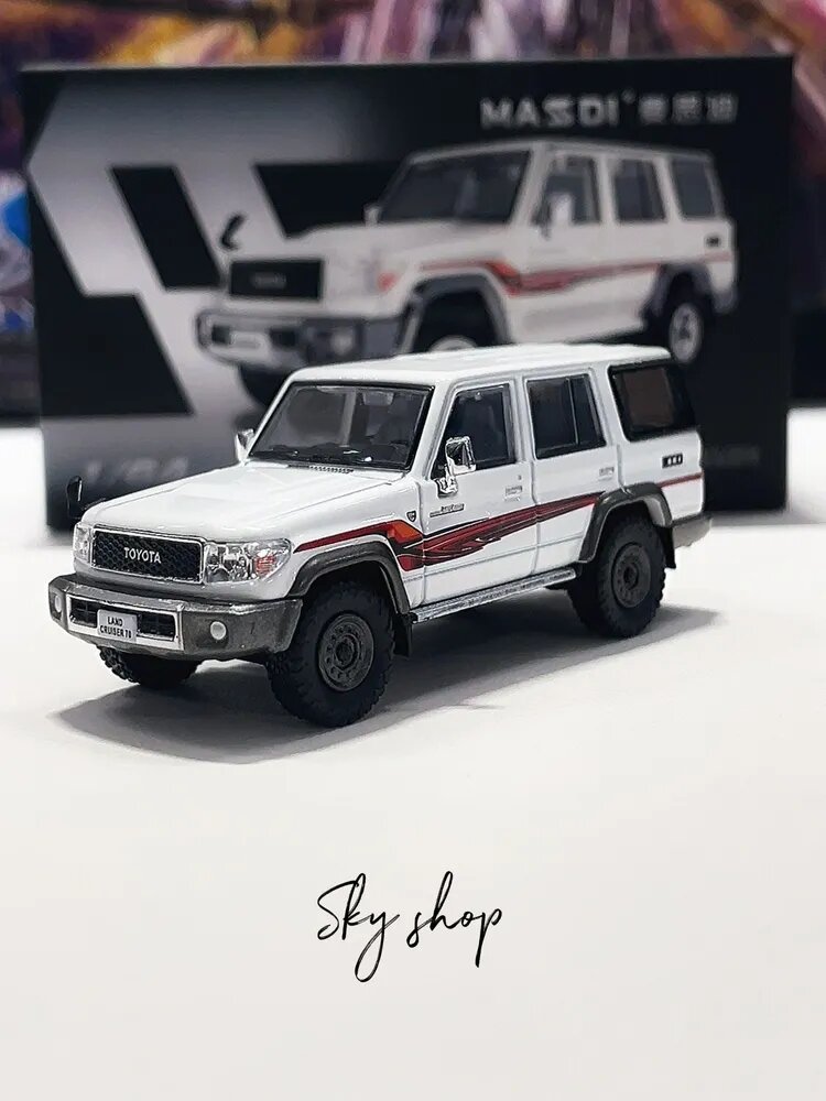 Машинка MASDI 1:64 Toyota 1994 Land Cruiser 76 белый модельки машин металлические
