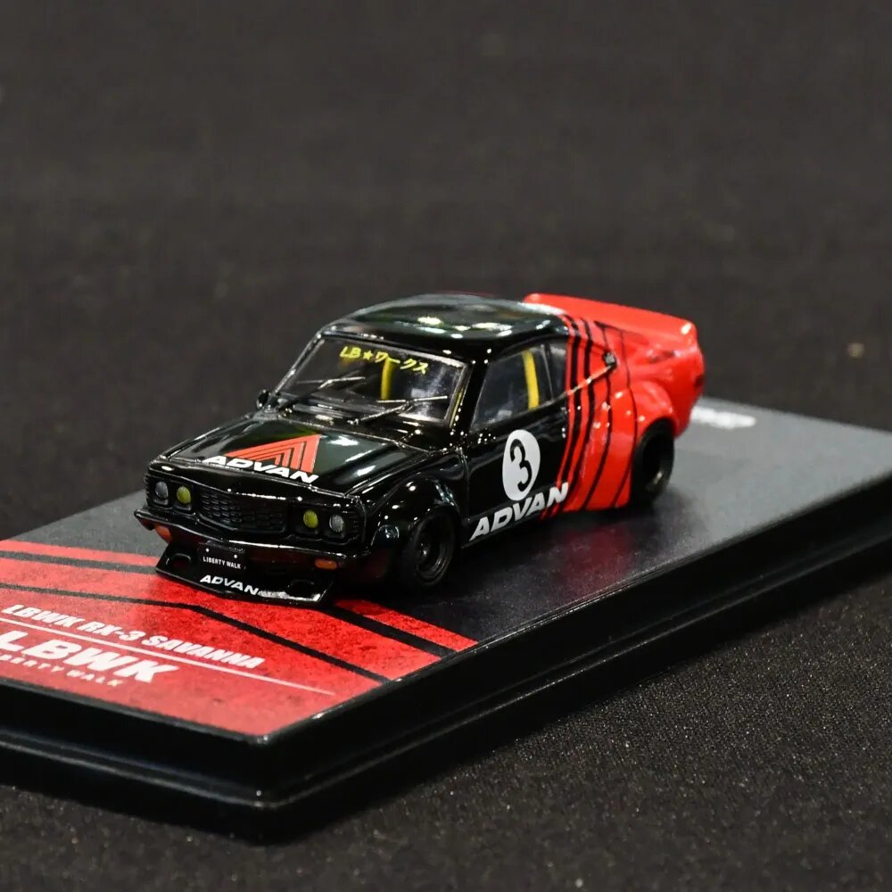 Машинка металлическая модель INNO 1:64 LBWK Mazda RX3 Savanna ADVAN LIVERY
