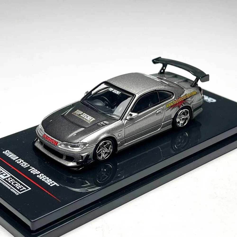 Машинка INNO 1:64 Nissan TOP SECRET SILVIA S15 Sliver