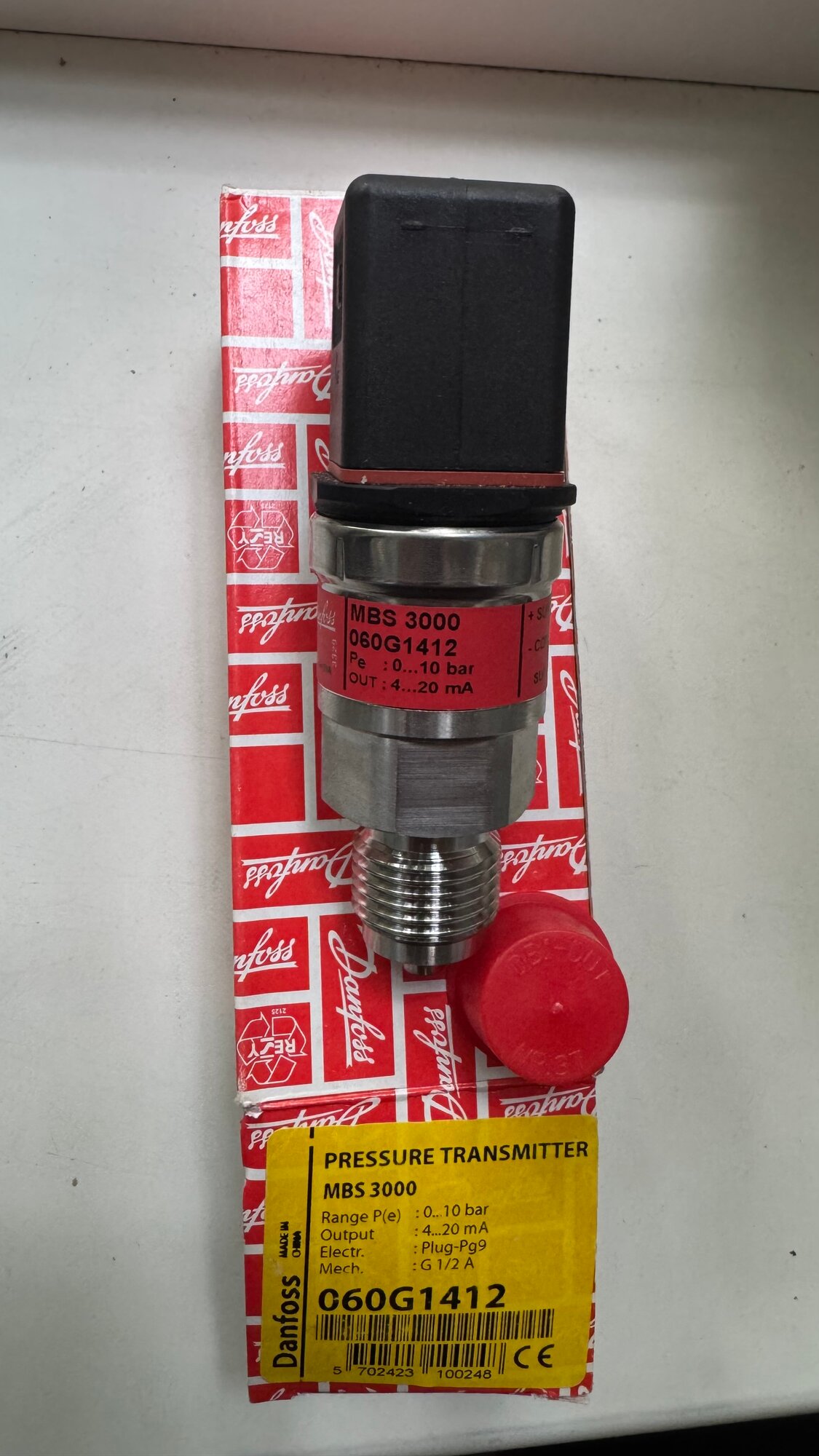 Датчик давления Danfoss MBS 3000 (0-10 бар) G 1/2" 4-20 мА (060G1412)