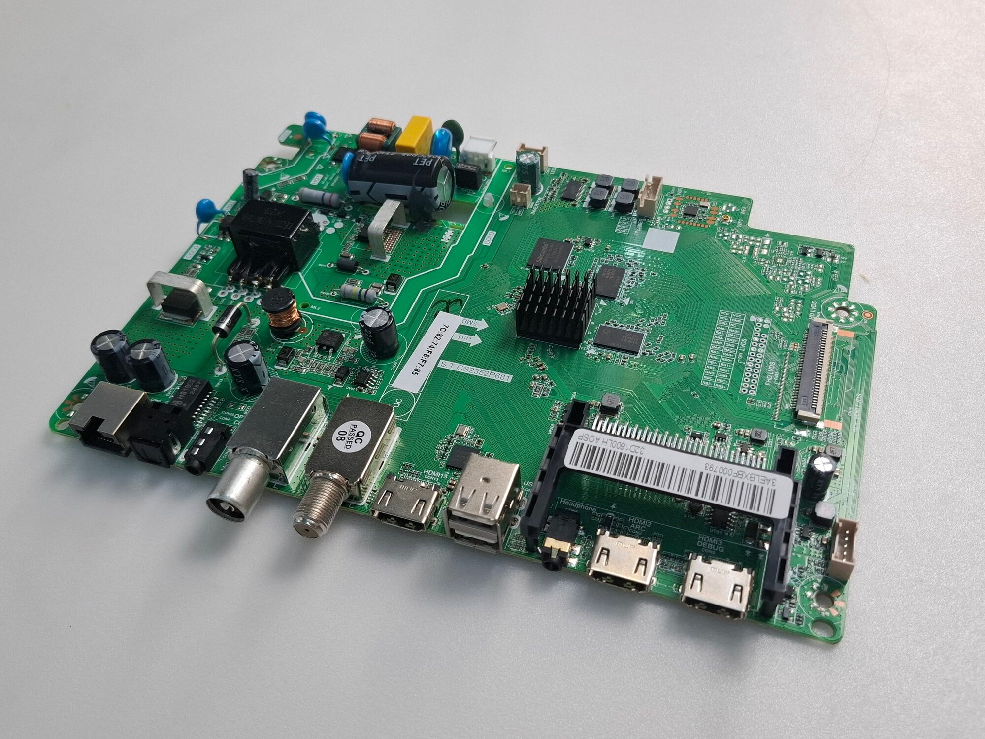 Плата основная (S. T. CS2352P681), для телевизора Artel LED-A32MH4300 P: LC320DXJSHAC
