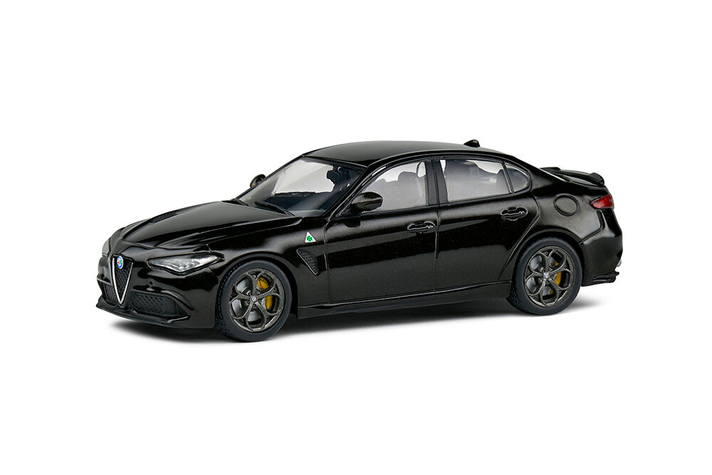 Модель коллекционная SOLIDO Alfa romeo giulia quadrofoglio black