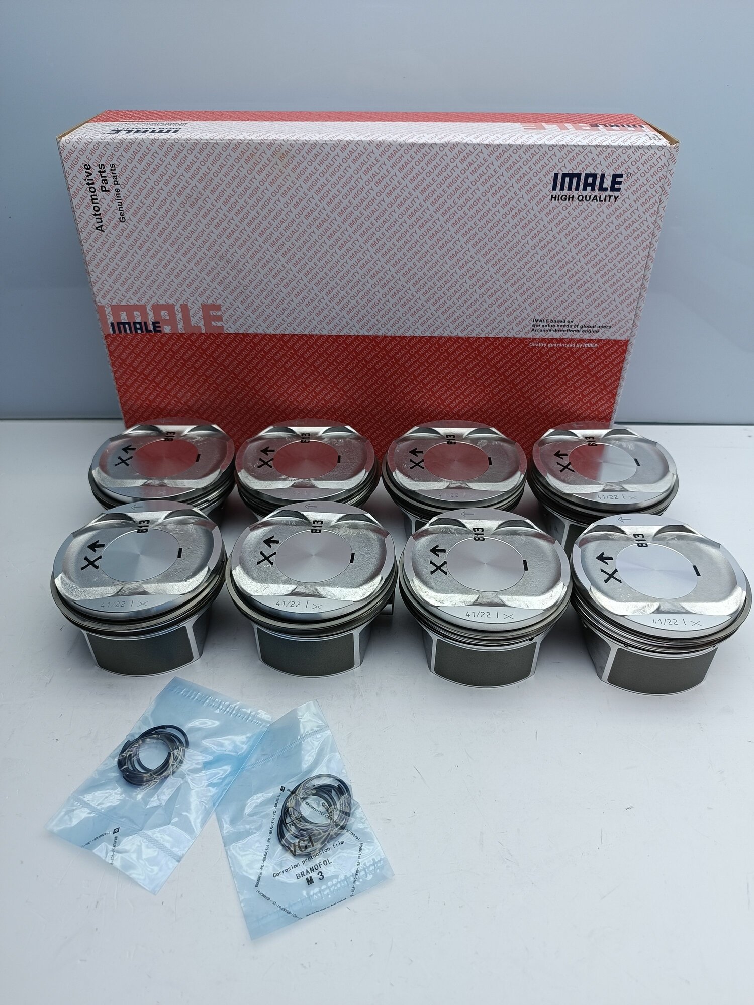 Комплект новых поршней Porsche Cayenne M48.00 V8 4.5 IMALE/IMLENG I02001012 94810303134