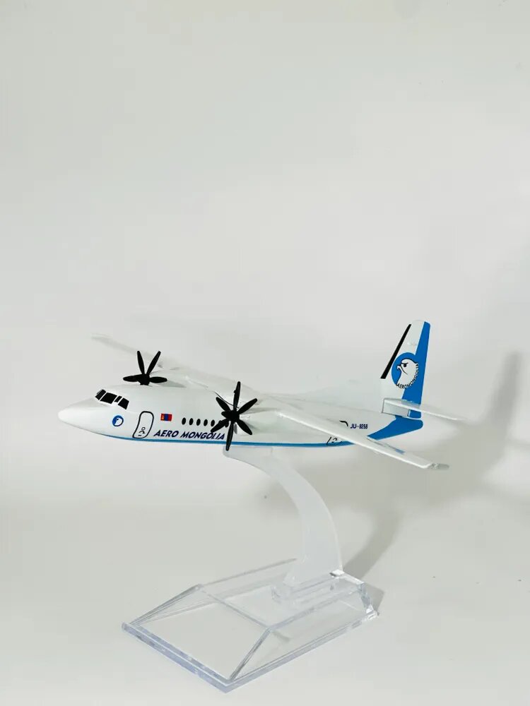 Сборная модель самолета Aero Mongolia, масштаб 1/500, металл, пластик, длина 16 см
