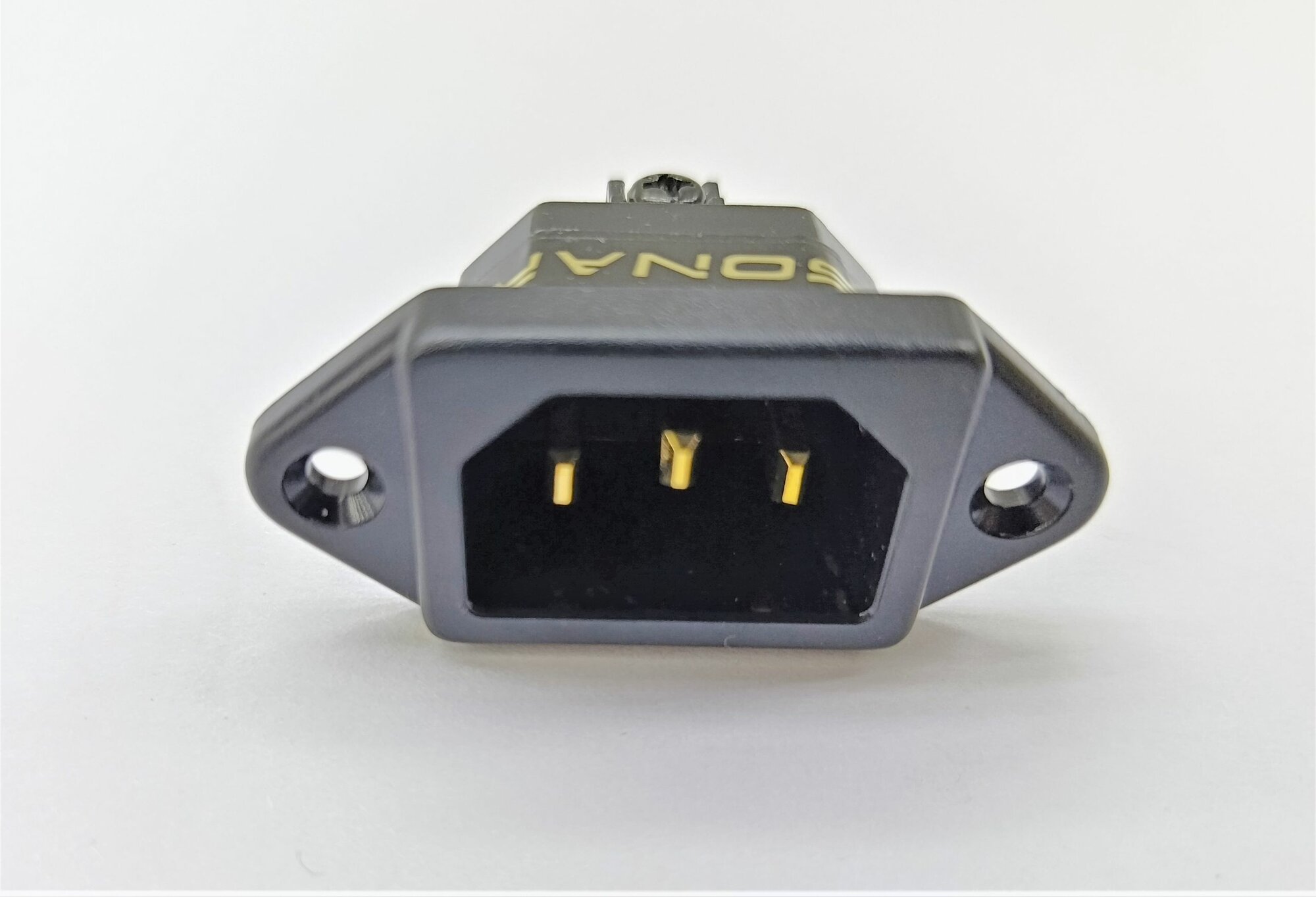Вилка питания SONARQUEST POWER