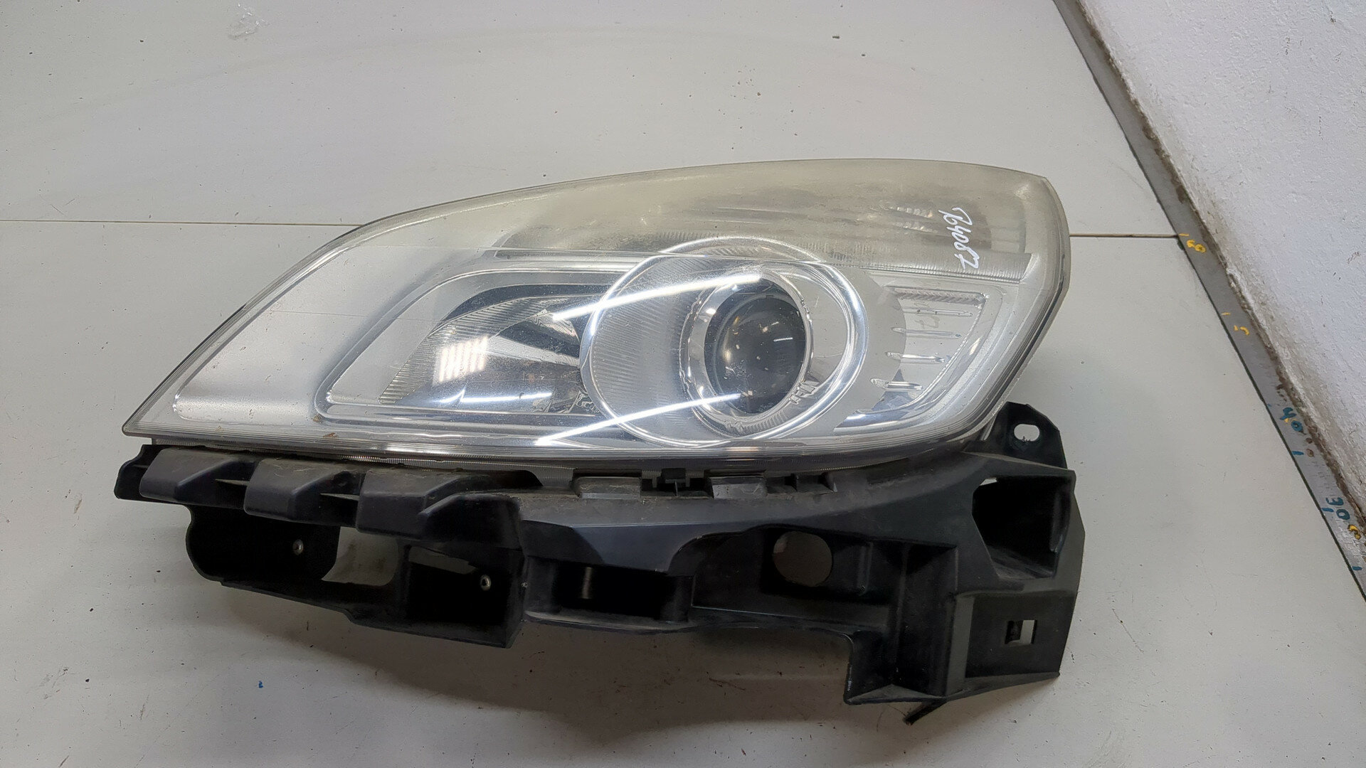 Фара (передняя) левая Renault Scenic Б/У