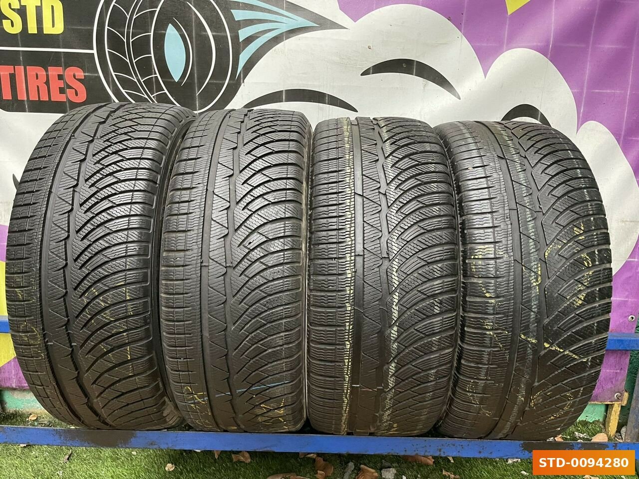 Комплект (2 шт) зимних БУ шин Michelin Pilot Alpin PA4 235/50 R18 50% износ 7735553467