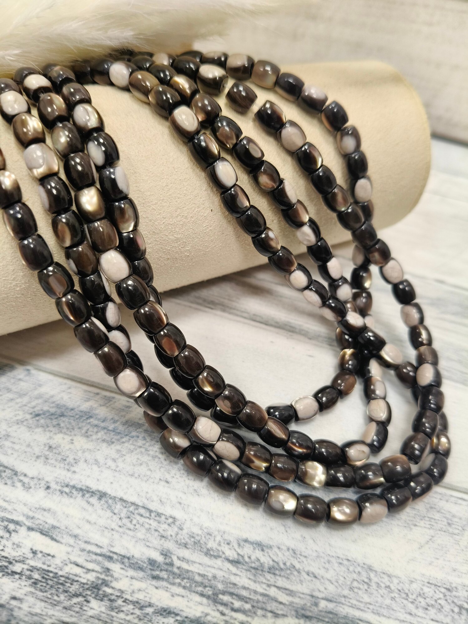 Бусины перламутр коричневый бочонок 6 х 6 мм (9 бусин), Suntrim