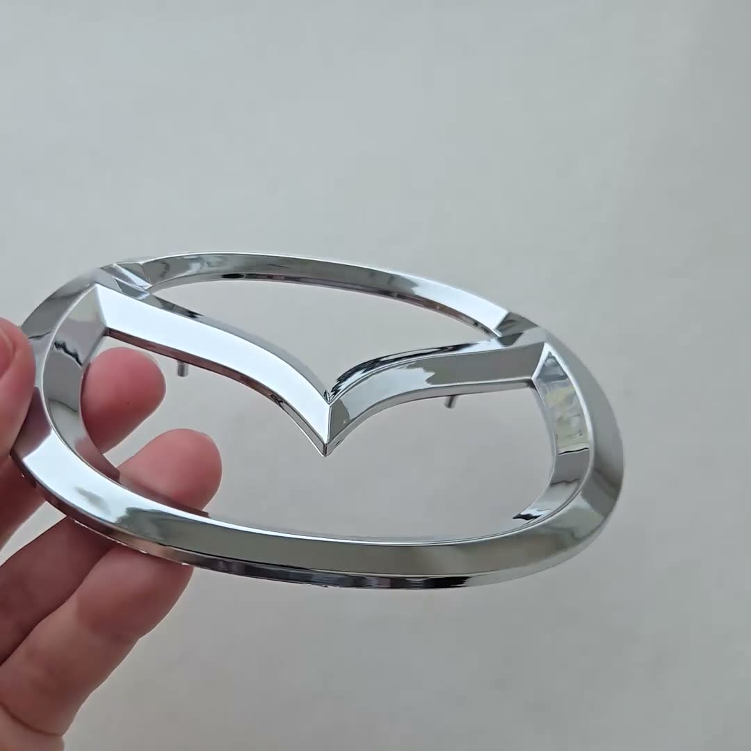 Эмблема/шильдик Mazda — фото 1