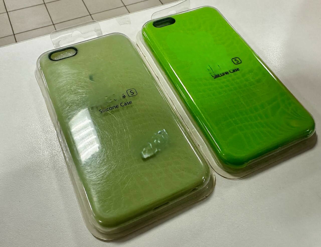 Чехол Silicone Case, для Apple iPhone 6/ 6S зеленые 2 шт (то что на фото)