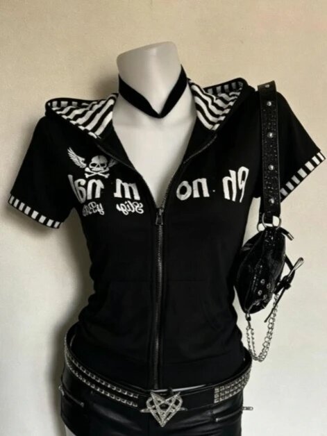 Футболка Miss Tough