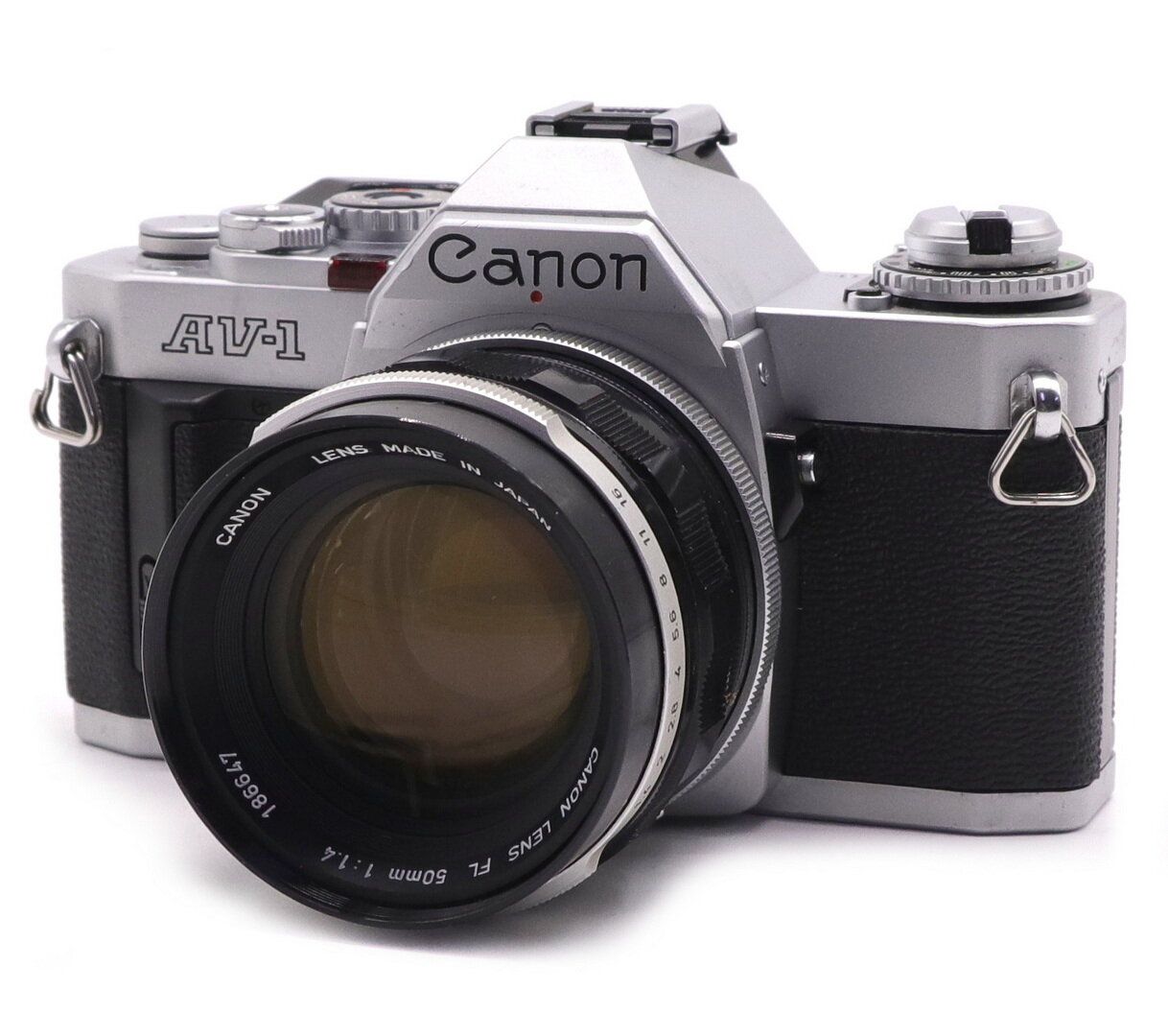 Плёночная зеркальная фотокамера Canon AV-1 kit