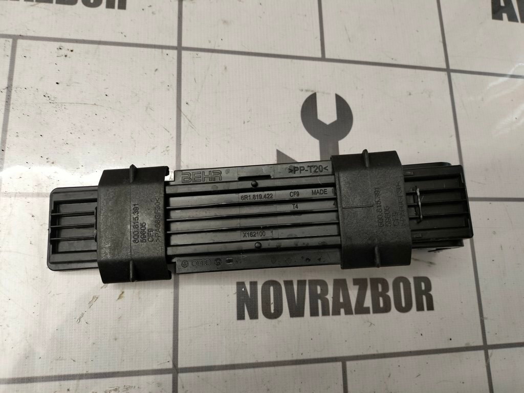 Крышка VW Polo Sed RUS 2011-2020