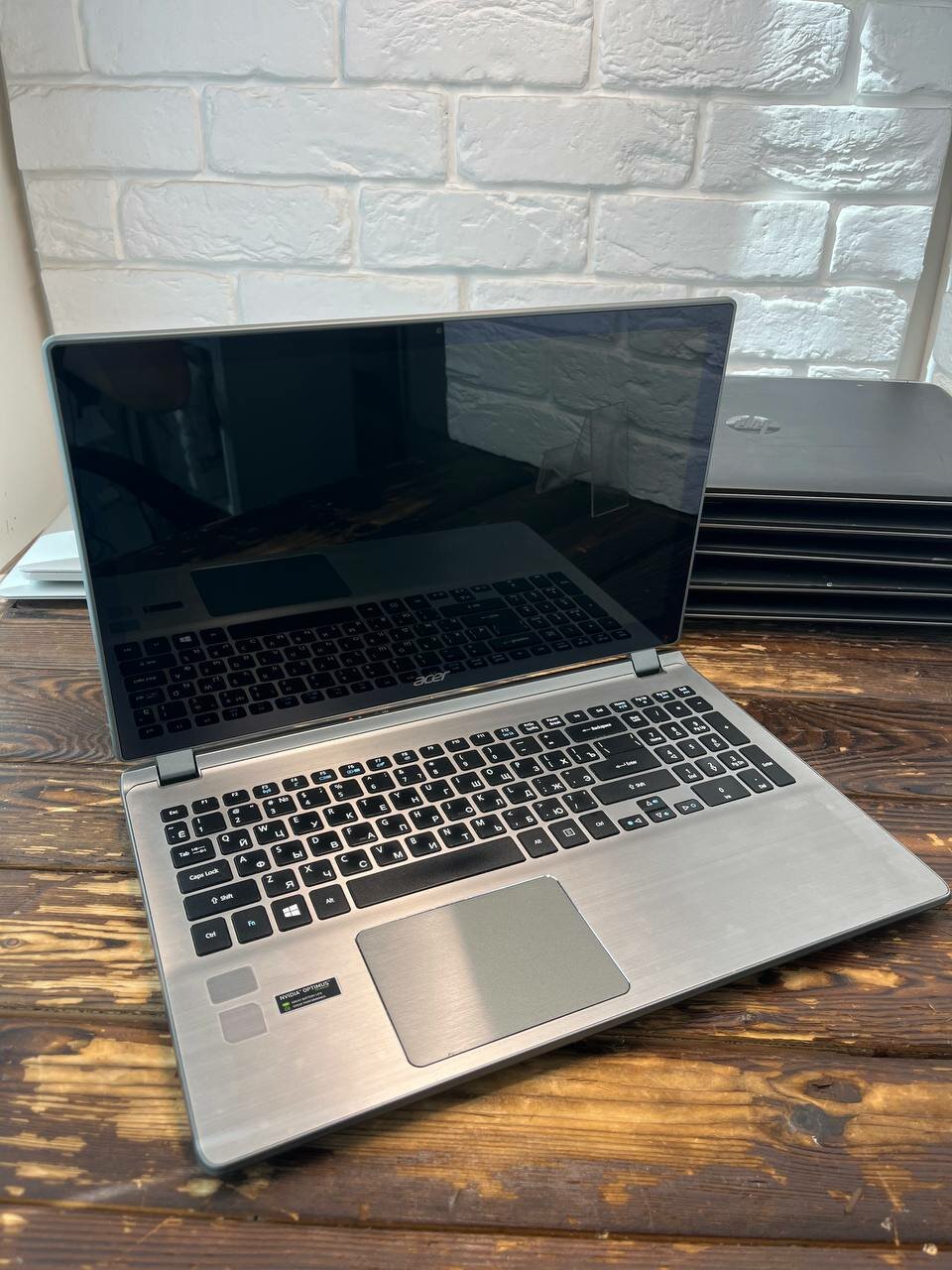 Ноутбук Acer Aspire V5-572PG-33214G50aii Intel Core i3-3217U 1.80Ghz, RAM 8gb, HDD 750 гб, NVidia GeForce GT720M 2048MB, серебристый, win8
