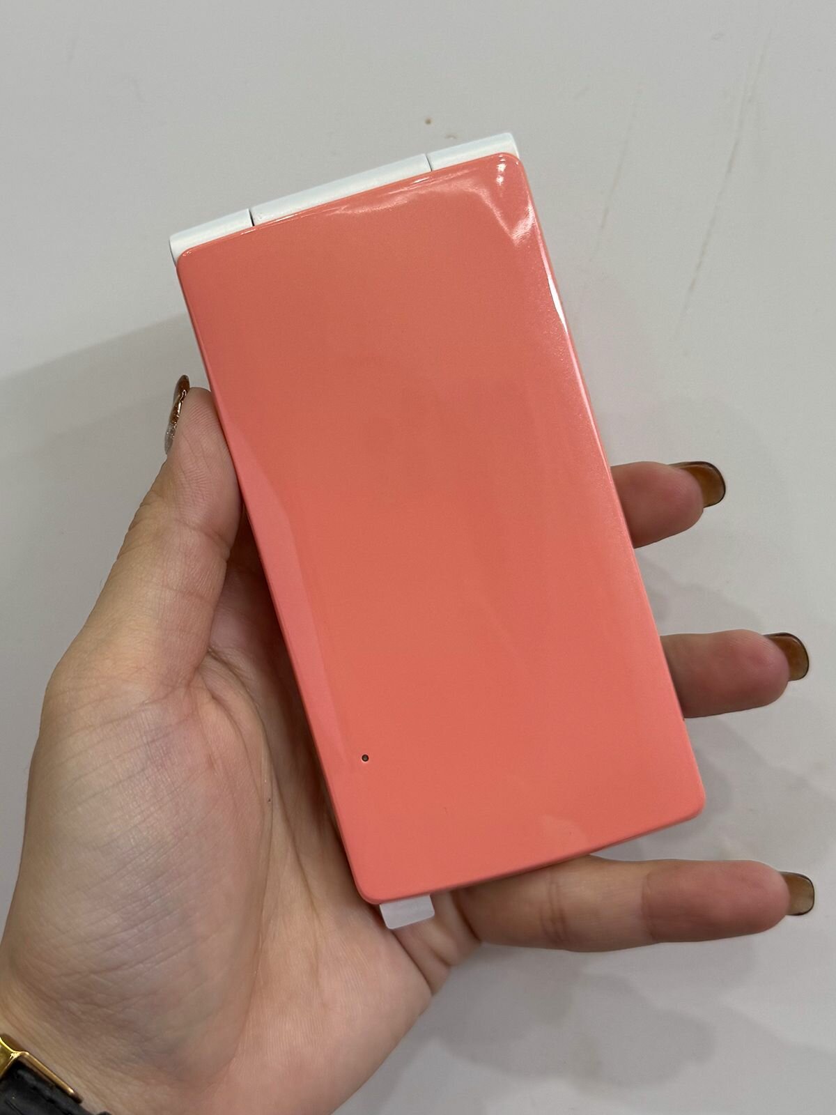 LG Мобильный телефон F440, коралловый
