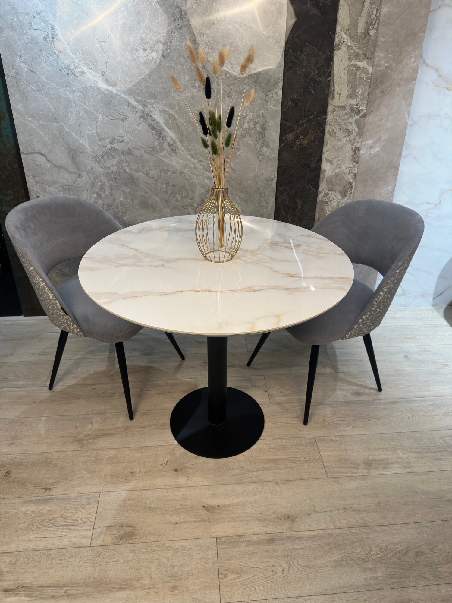 Стол кухонный Mesa design Ronda 2.0, 85x85 см, круглый, керамогранит, белый с прожилками/черный, подстолье металл