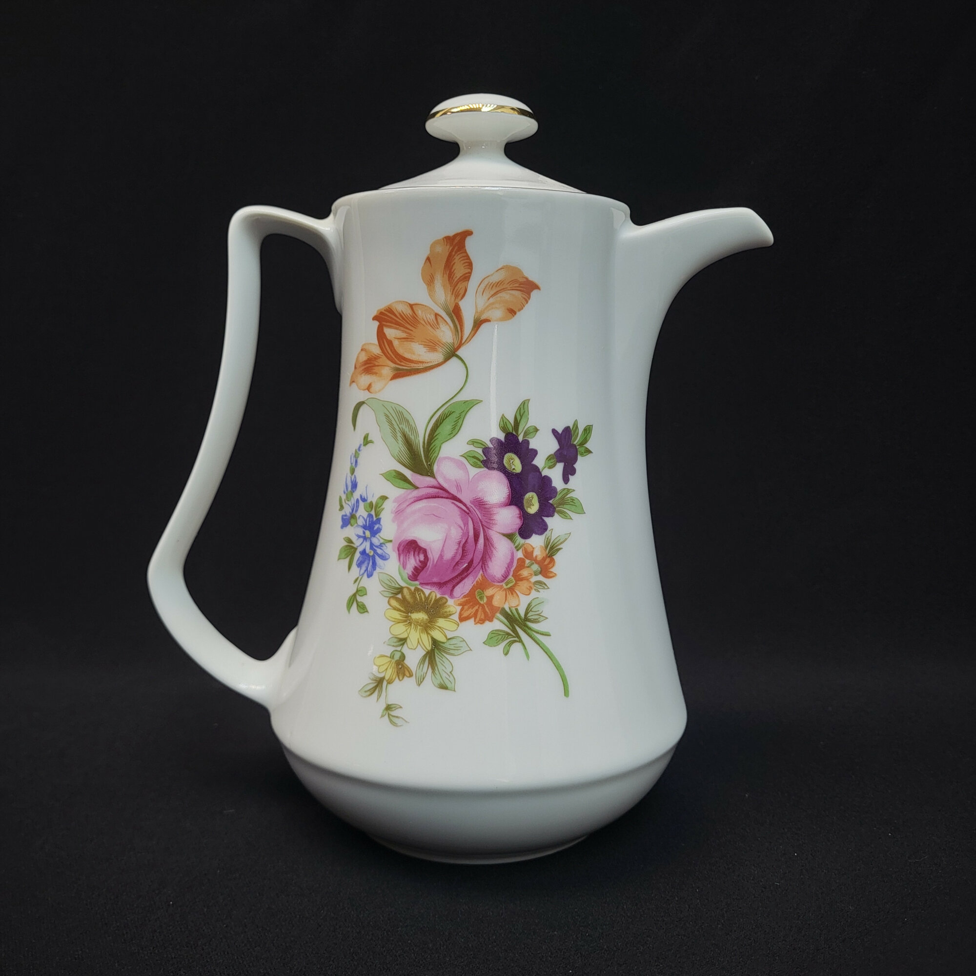 Кофейник винтажный, СССР. Фарфор, с крышкой, цветочный декор, производство ГДР Ilmenau