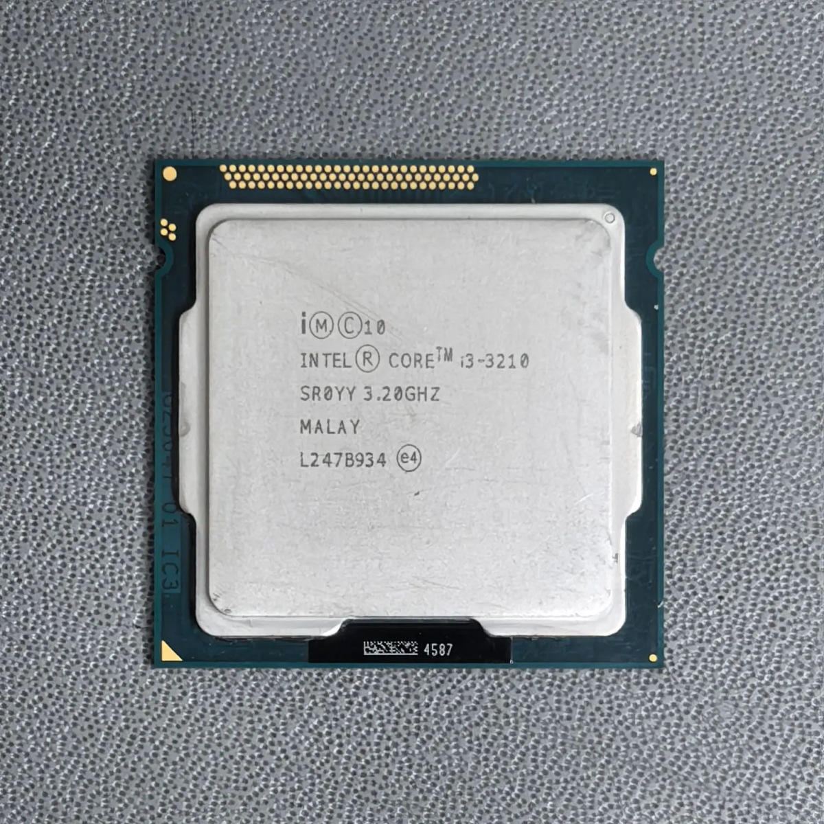 Процессор Intel Core i3-3210 Ivy Bridge LGA1155, 2 x 3200 МГц, OEM