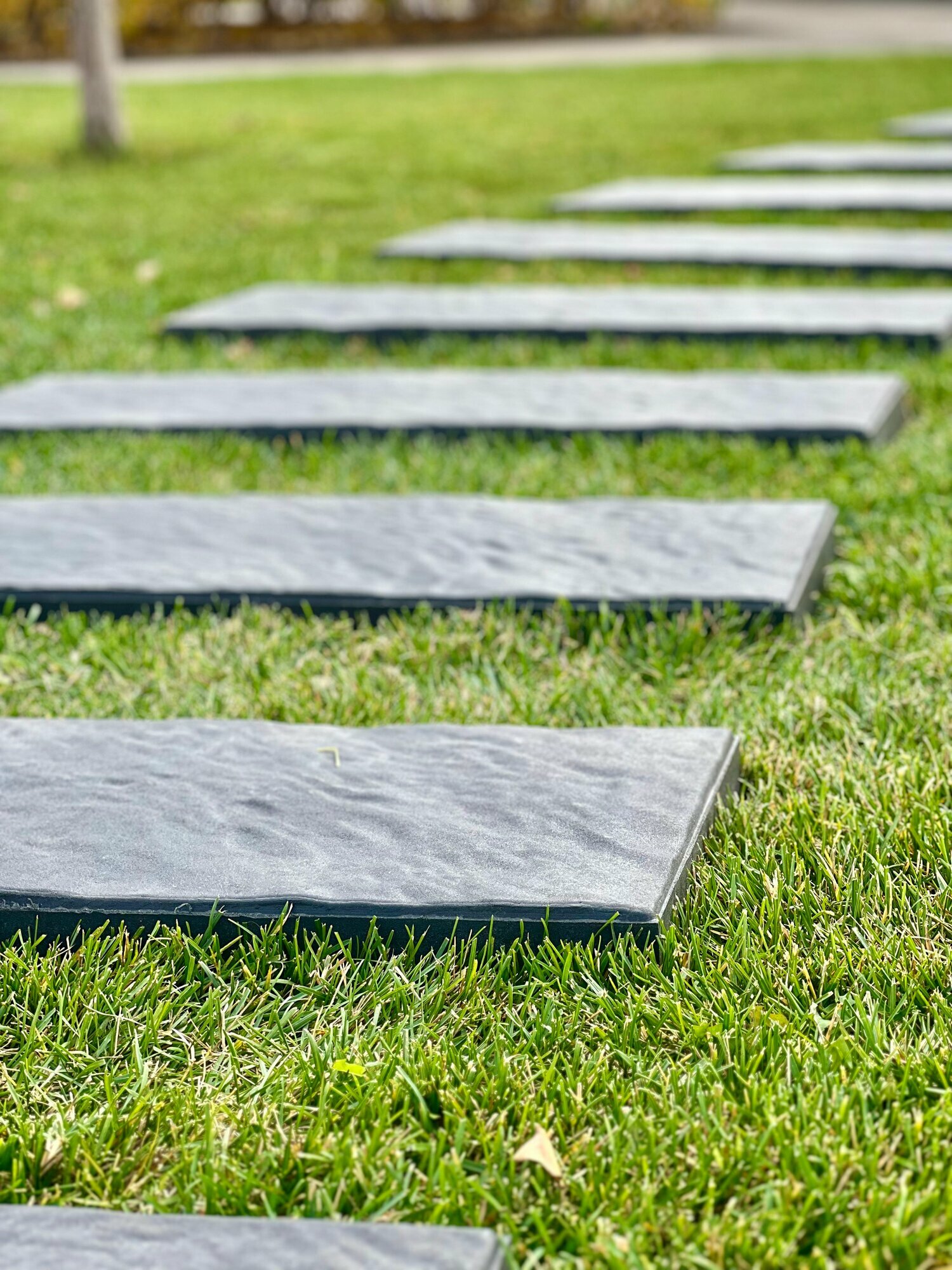 Тротуарная шаговая плитка для дорожек 990х330х55 мм, цвет графитовый серый, 1 шт.