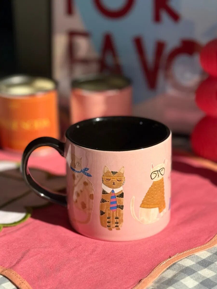 Кружка для чая и кофе ( Тепло в руках ) 400 мл pinterest с котиками нежно-розовая