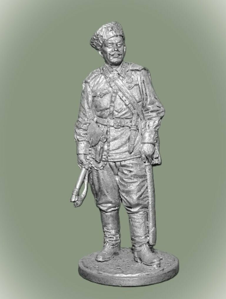 Коллекционная оловянная миниатюра, солдатик в масштабе 54мм( 1/32) Старшина донских казачьих кав. частей РККА. 1943-43 гг. СССР