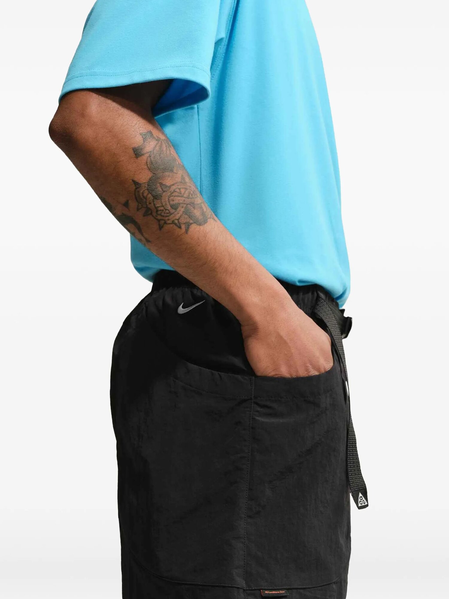 Шорты NIKE Dolomiti belted shorts, размер M, black/black — фото 1