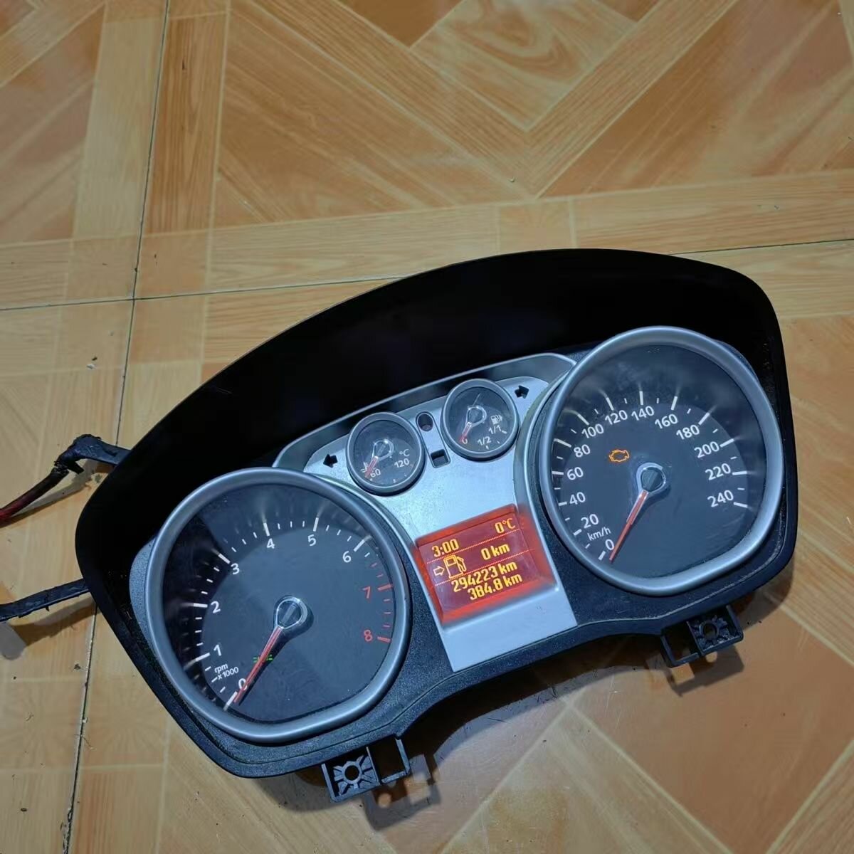 Щиток приборов Ford Focus 2 MK2 2009‑2013 Оригинал Б/У Артикул 9M5T‑10849‑ED VP5V4F10849ED — фото 1