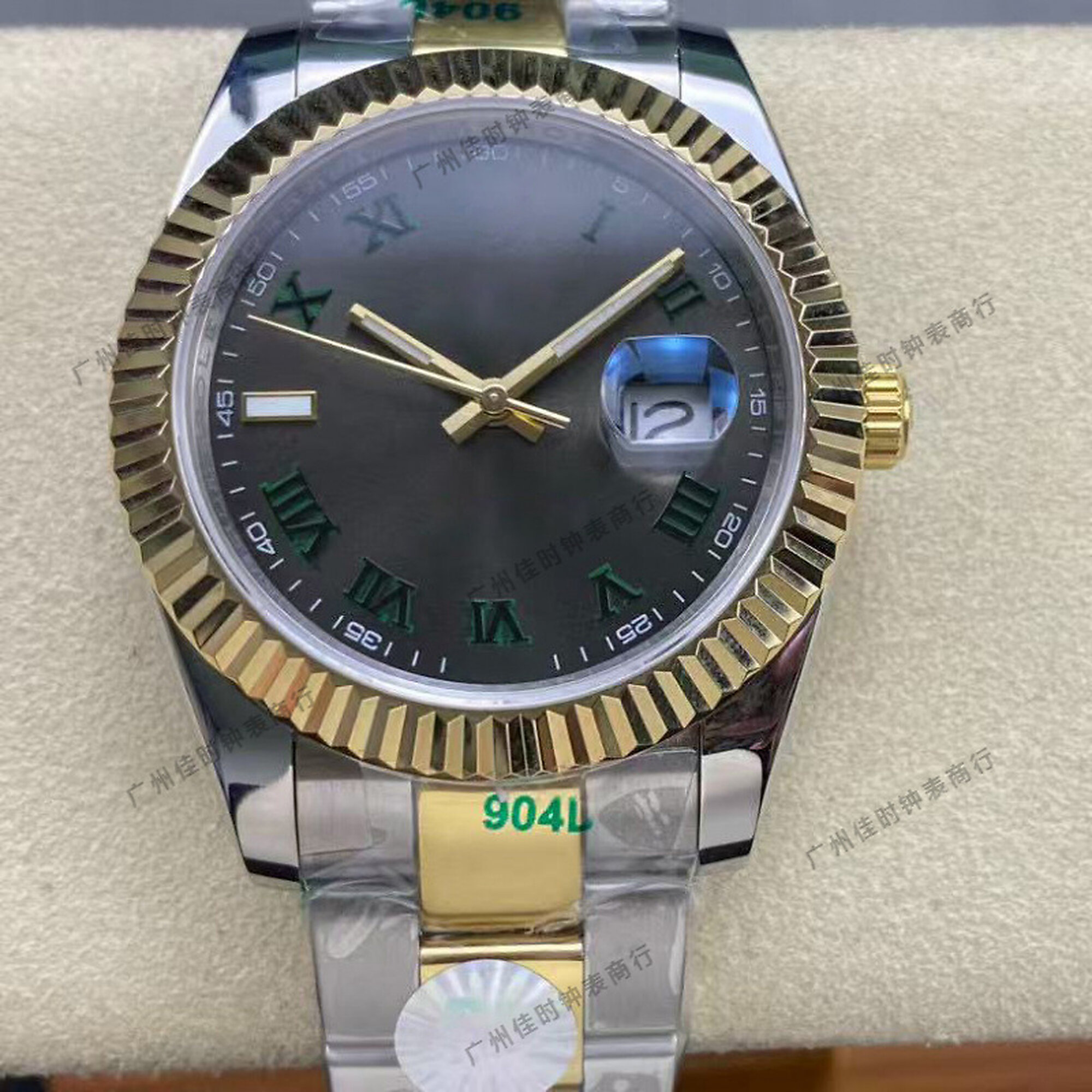 Наручные часы Classic