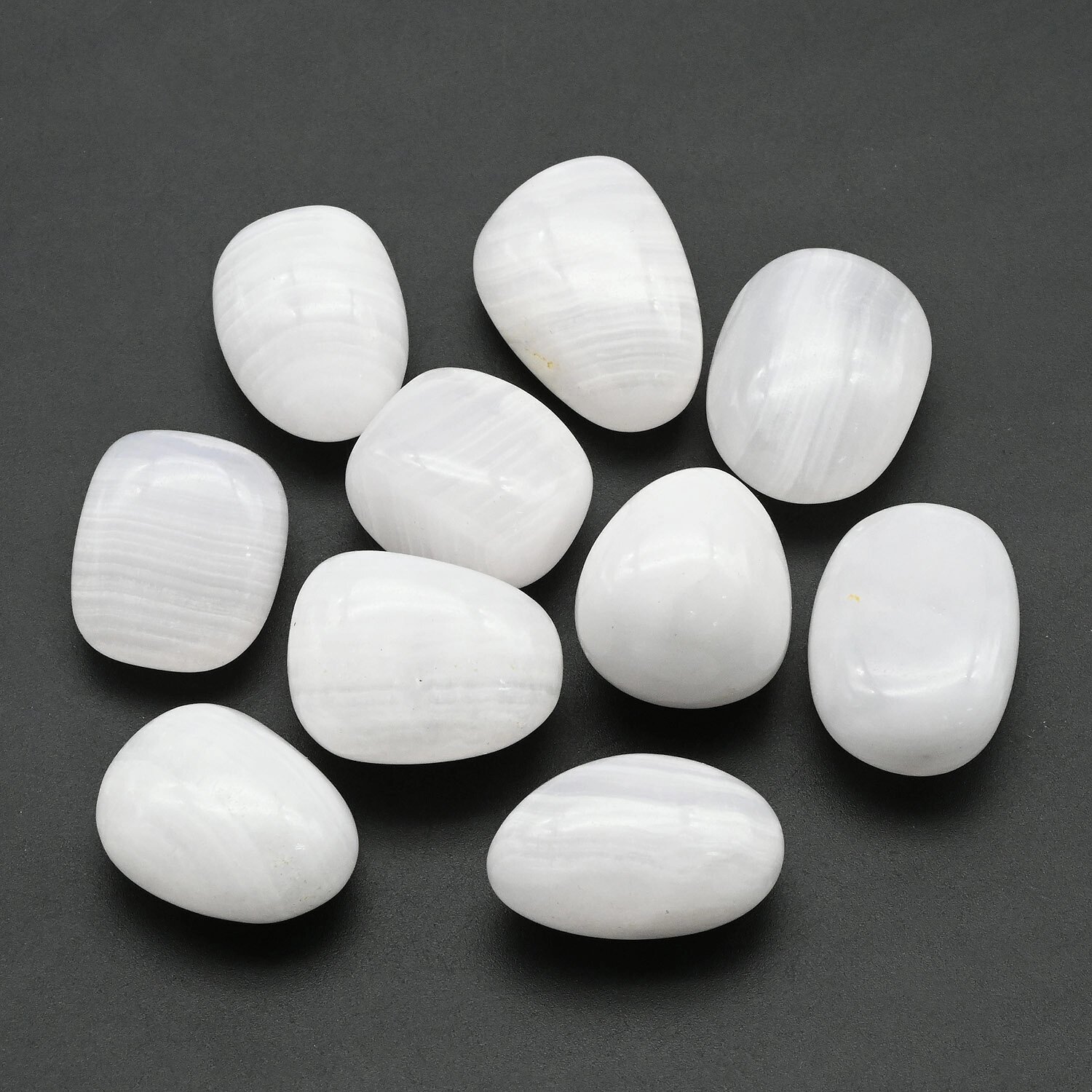 Минерал кальцит розовый 24*19*14мм, 10-14г (K). .