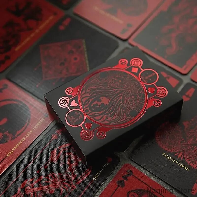 Игральные карты ктулху "Книга некромантов" чёрные с красным, для игры и коллекционирования