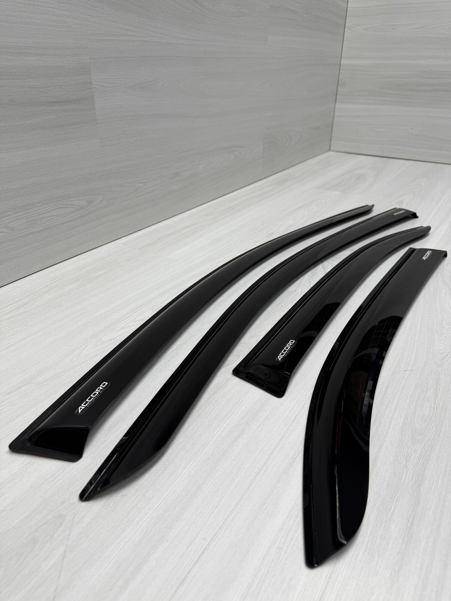 Дефлекторы окон на Honda Accord 2008-2012 (Хонда Аккорд)