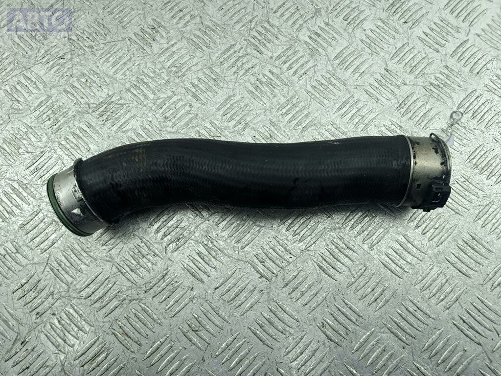 Патрубок интеркулера BMW 3 E90/E91/E92/E93 (2005-2013)
