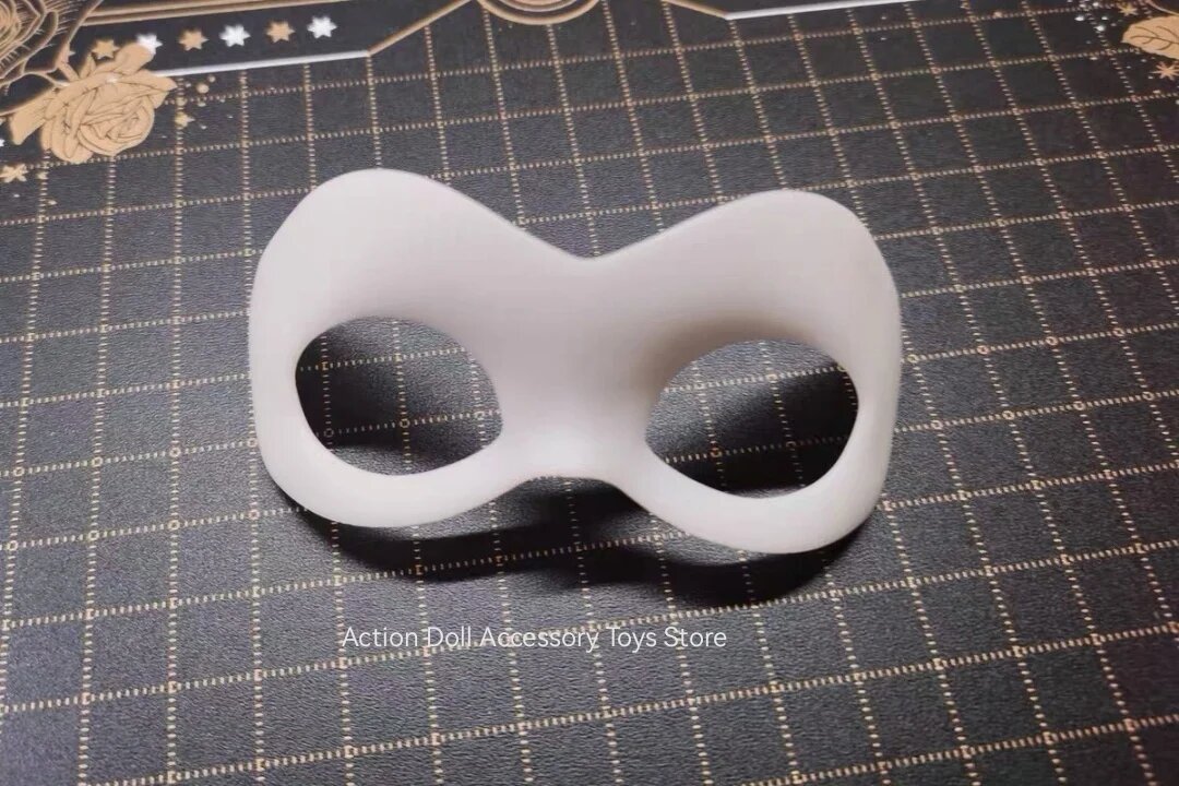 Маска для кукол Blyth, Colorless prototype