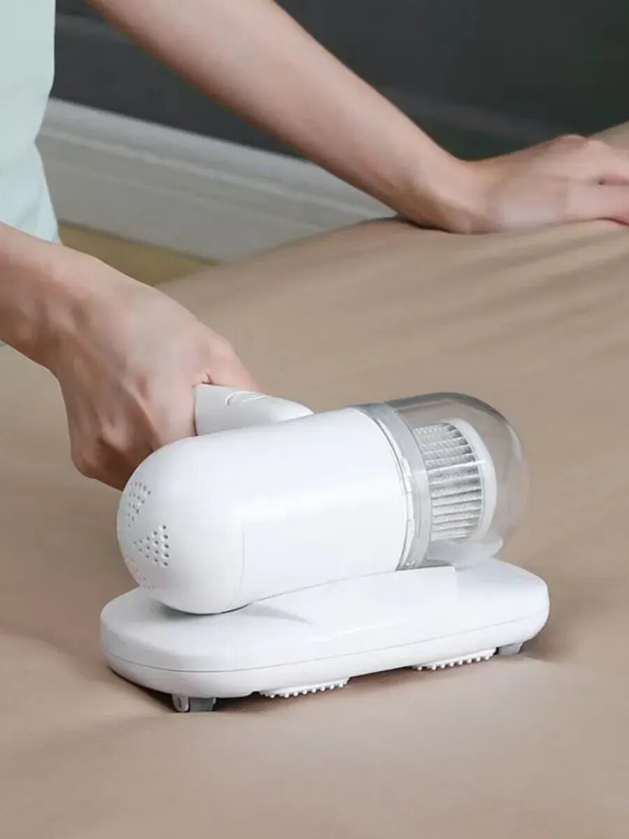 Мини пылесос с УФ-лампой