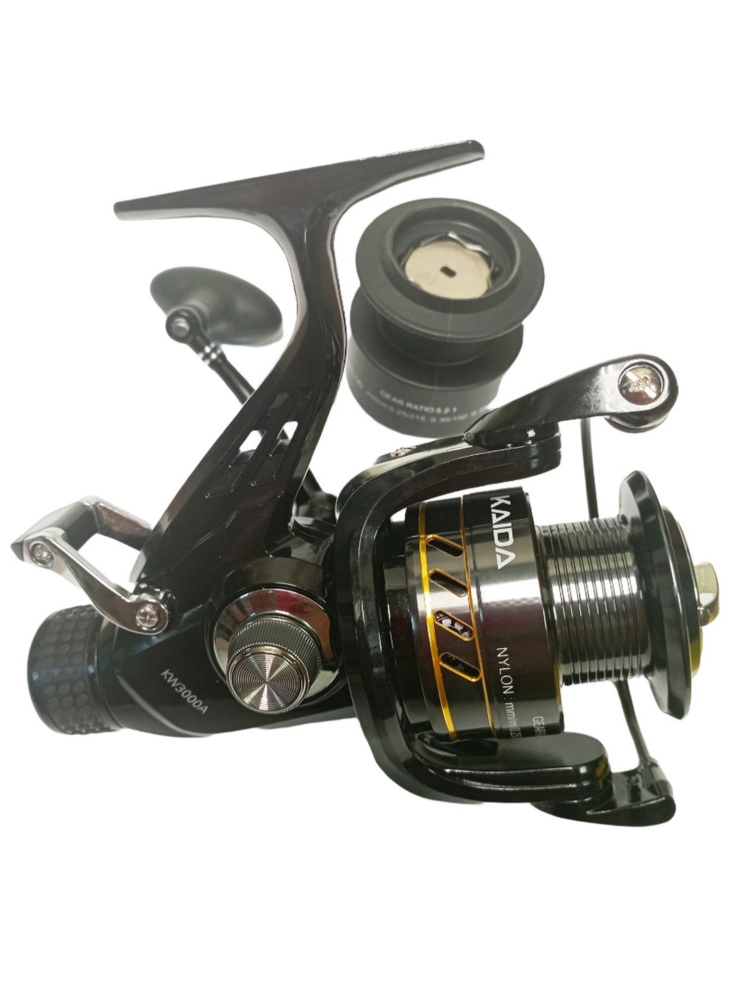 Рыболовная катушка Kaida KW 3000, с байтраннером, 6+1 подшипников, лесоёмкость 360г