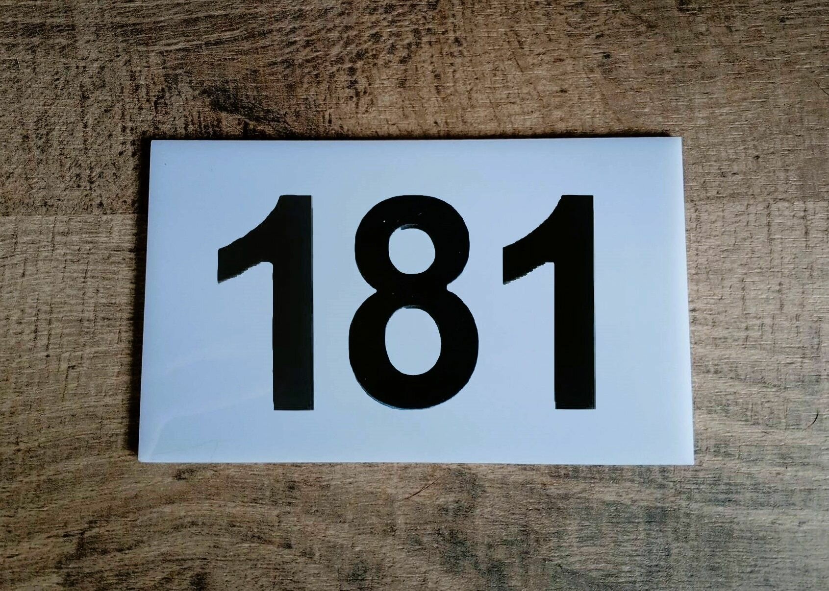 Цифры на дверь, табличка с номером 181