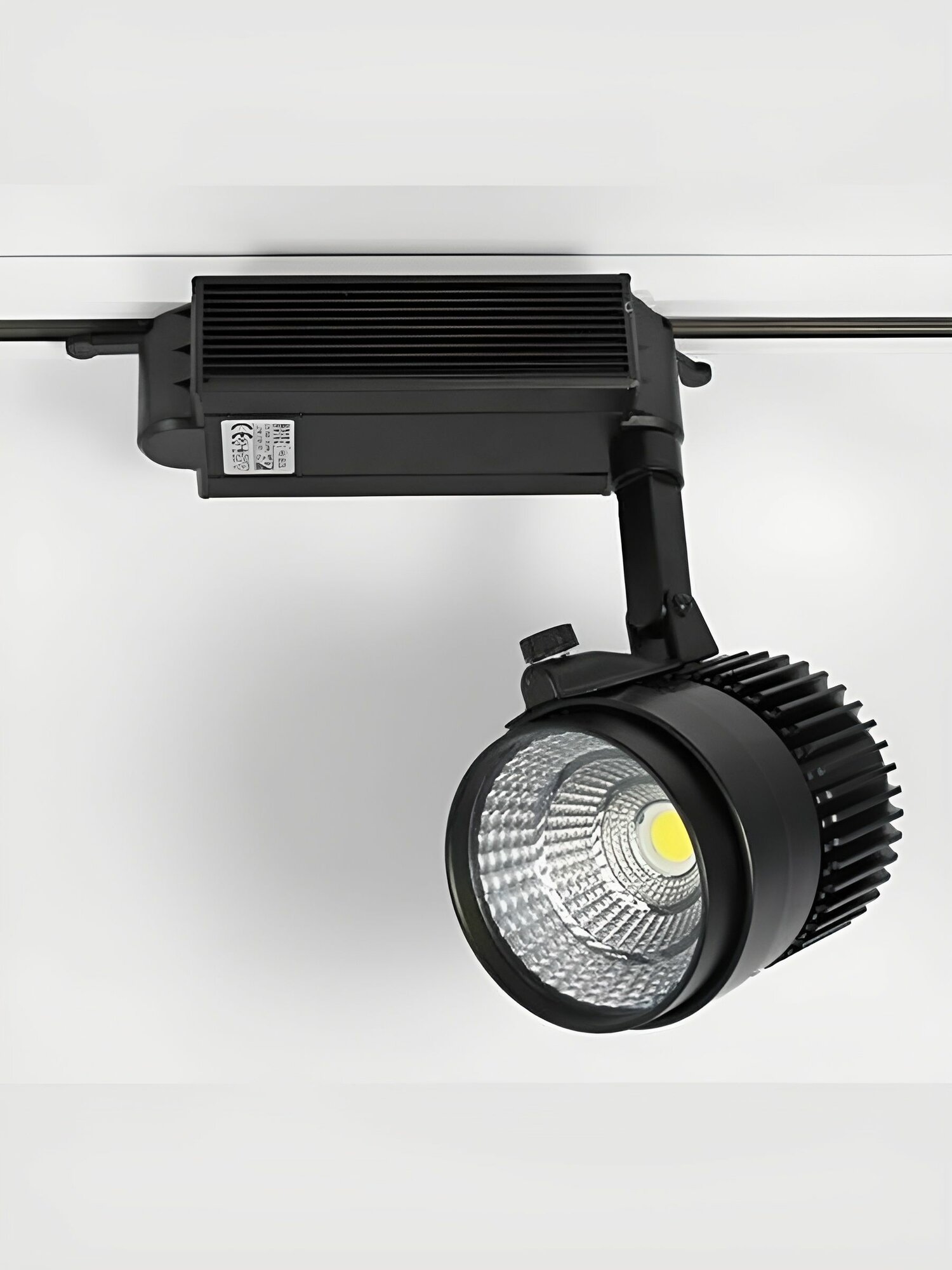 Светильник LED Трековый 2-х пр. 23Wx1COB 4200К(Нейтрал.) Черный 220х185х95 1315Лм HL 822L BLКод: HL822LBL
