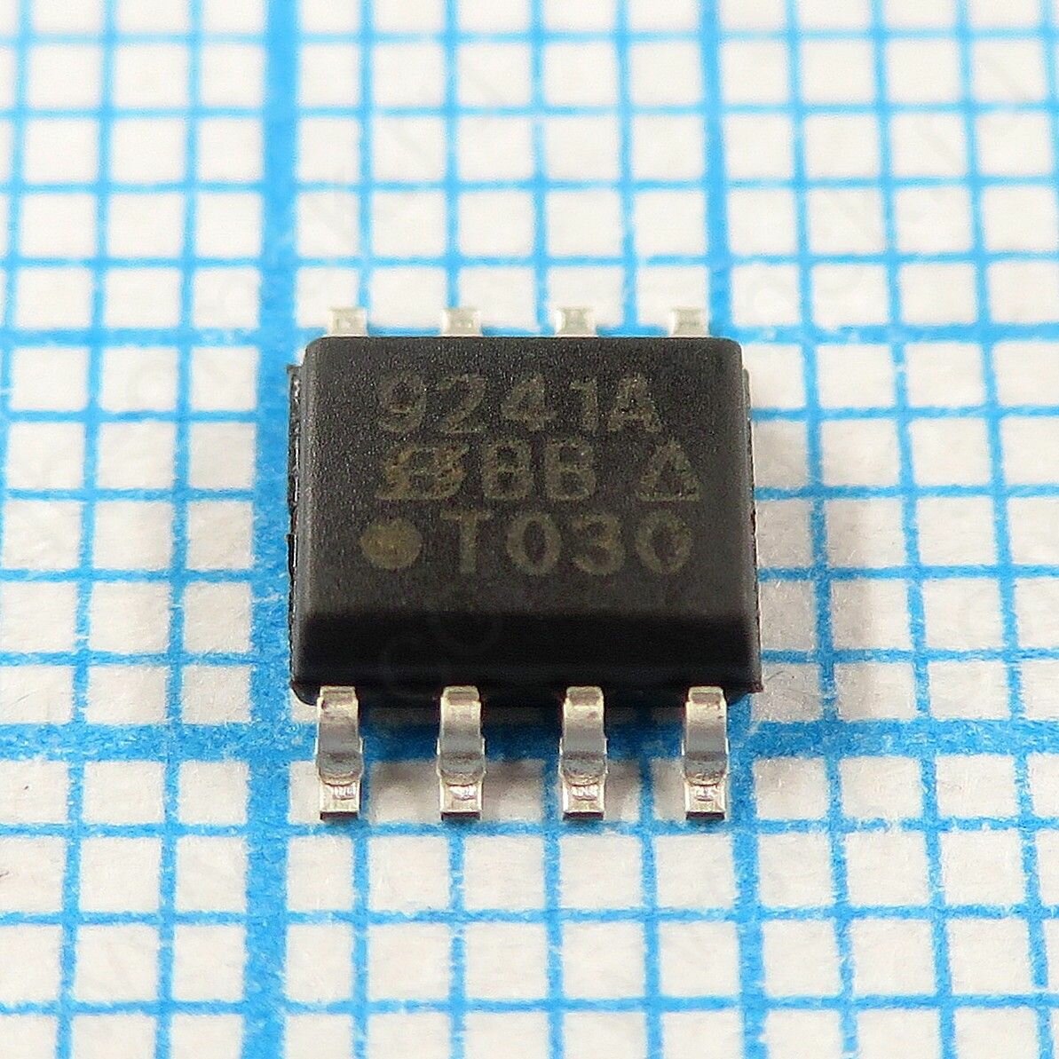 Si9241AEY Si9241A 9241A - Несимметричный шинный приемопередатчик