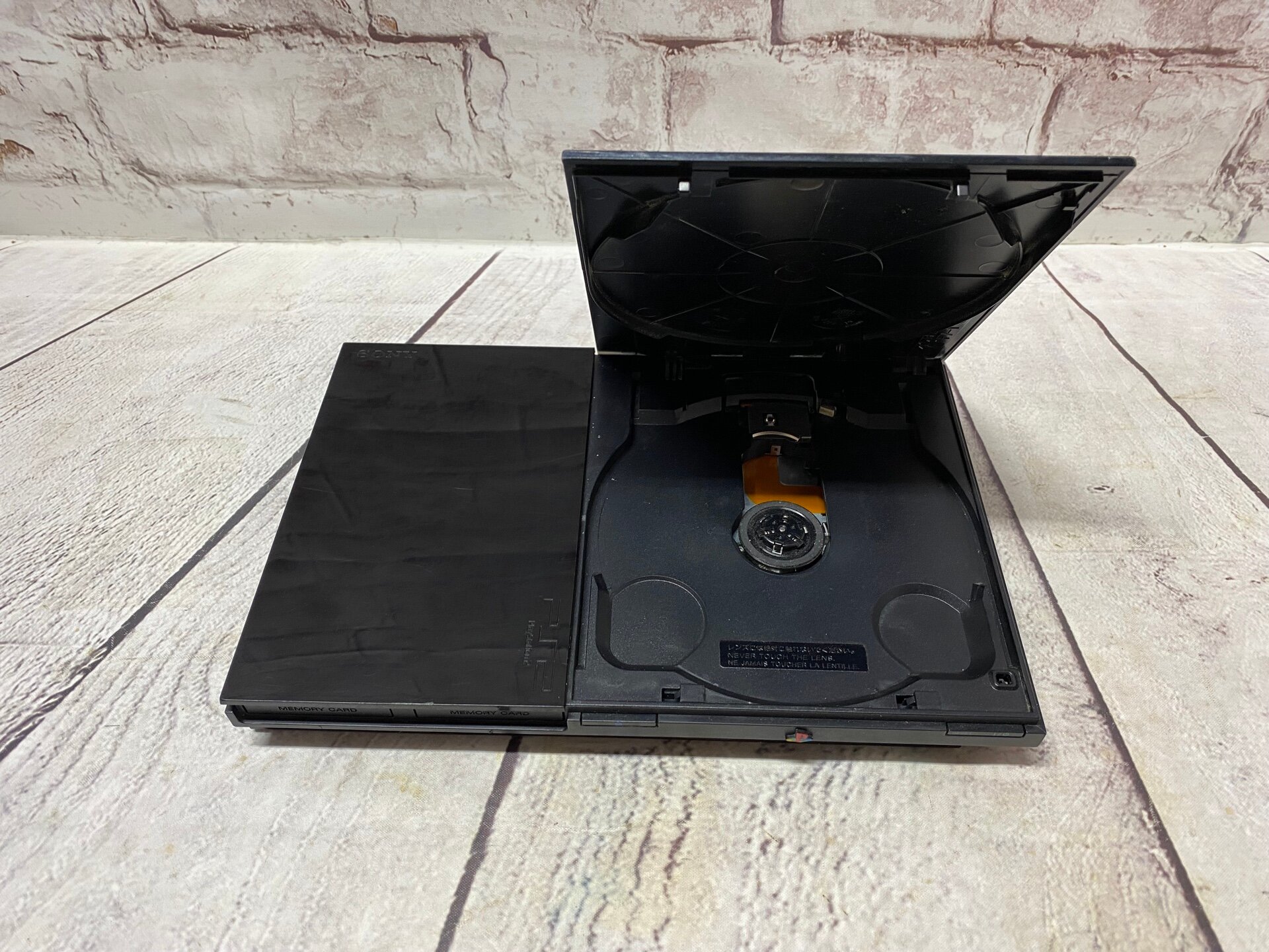 Sony PlayStation 2 (SCPH-900008) — фото 1