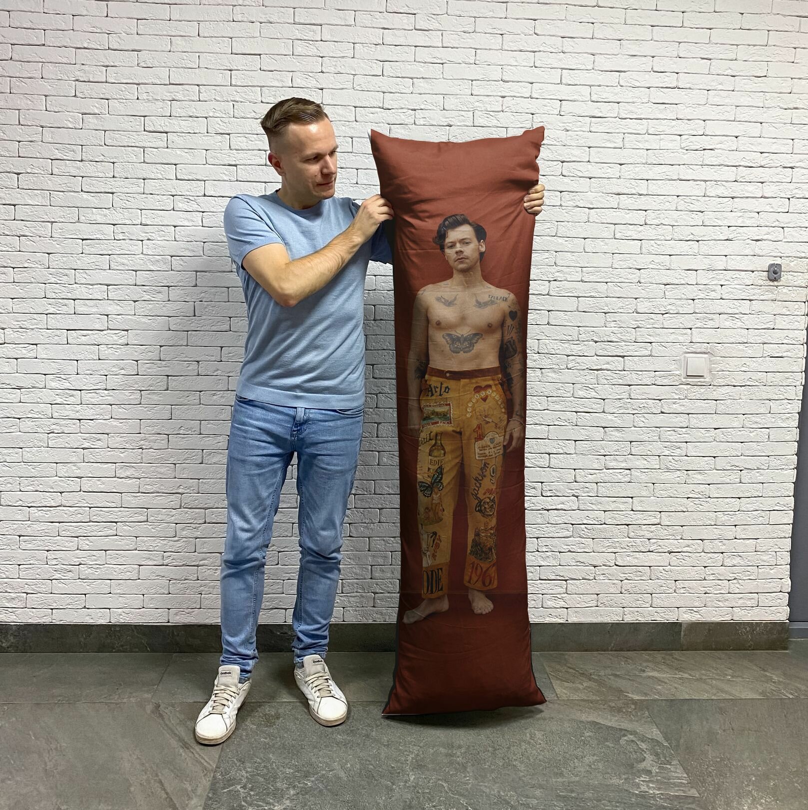 Подушка дакимакура Гарри Стайлз 50x170 см